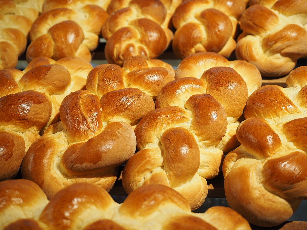 Paskalya Bayramı Yemekleri - Paskalya Çöreği - PAskalya Yumurtası